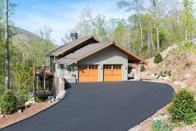 » The Rock Ridge Ranch